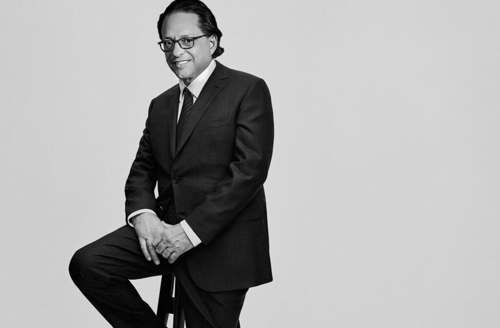 About Me - Jacob Frydman Official